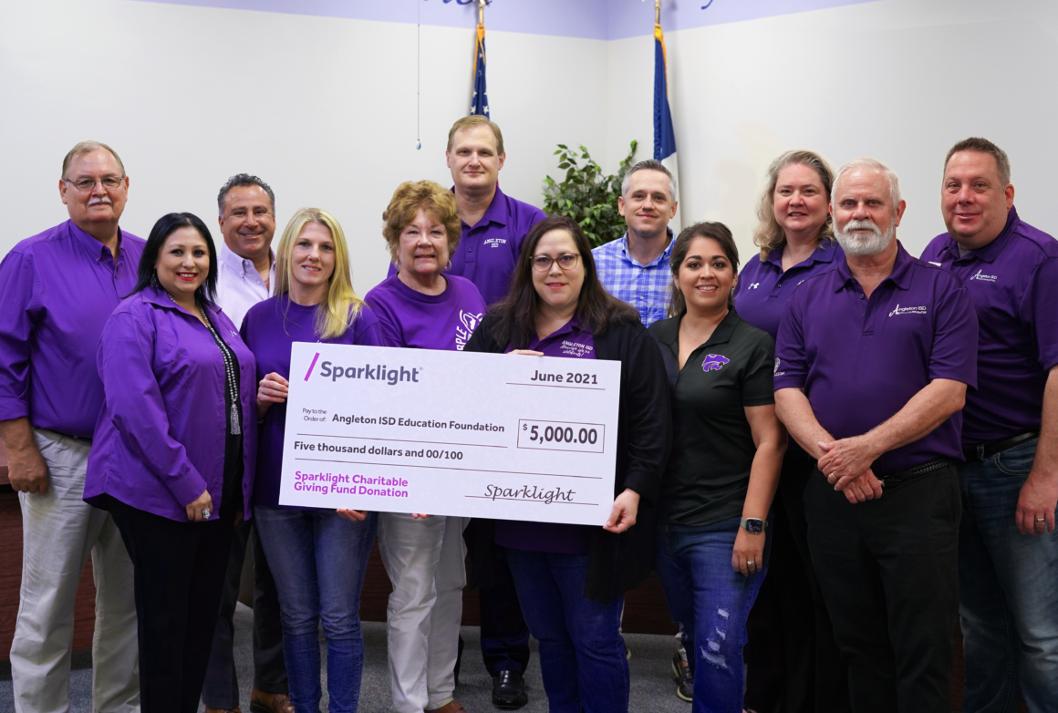 Sparklight Angleton ISD – One to One